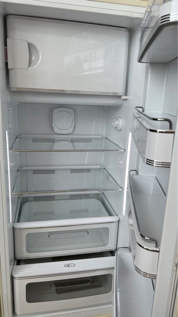 Smeg 281L Retro Classic Beige Fridge, TV & Home Appliances, Kitchen ...