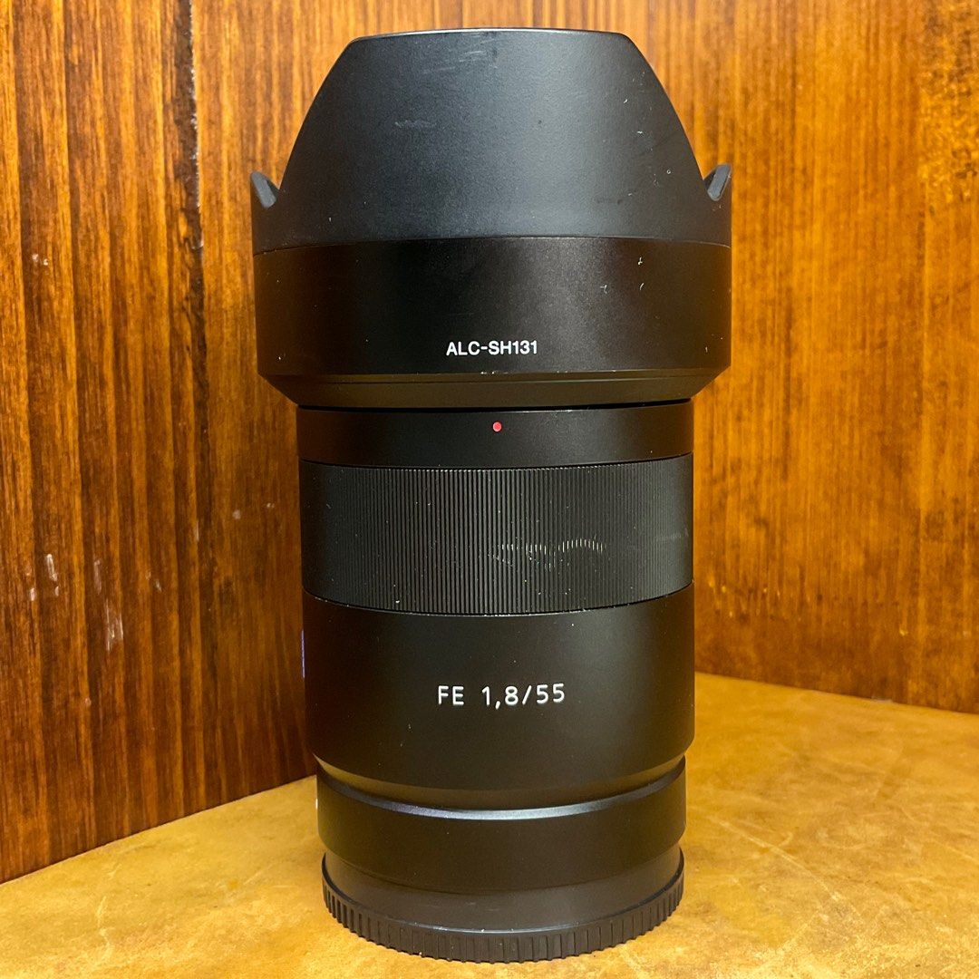 Sony Zeiss FE 55 F1.8 (195131), Photography, Lens & Kits on Carousell
