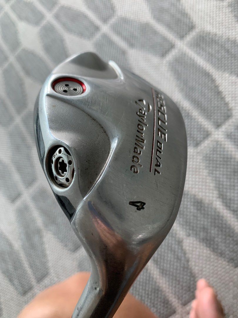 Taylormade 4 hybrid, Sports Equipment, Sports & Games, Golf on Carousell