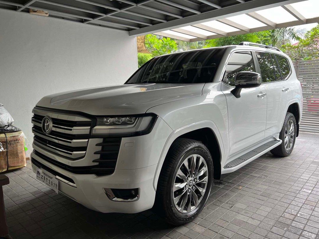 Toyota Land Cruiser LC300 ZX Auto, Cars for Sale, New Cars on Carousell