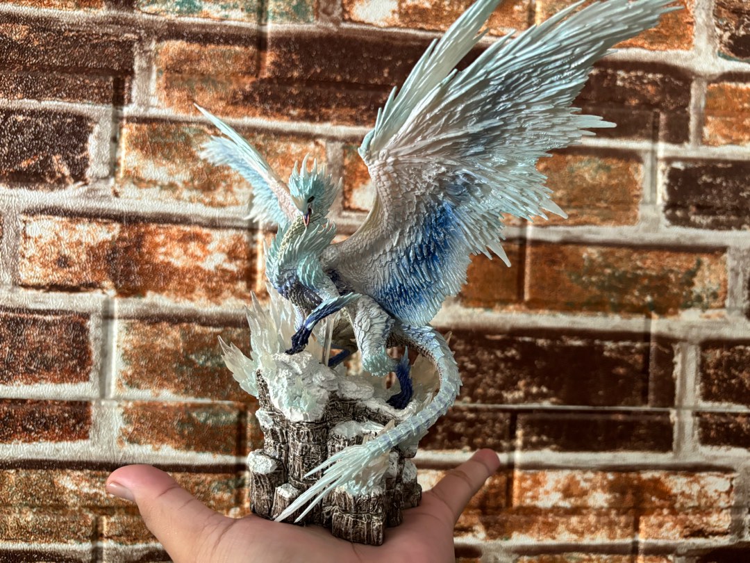 Velkhana Figure (Monster Hunter Iceborne), Hobbies & Toys, Toys & Games ...