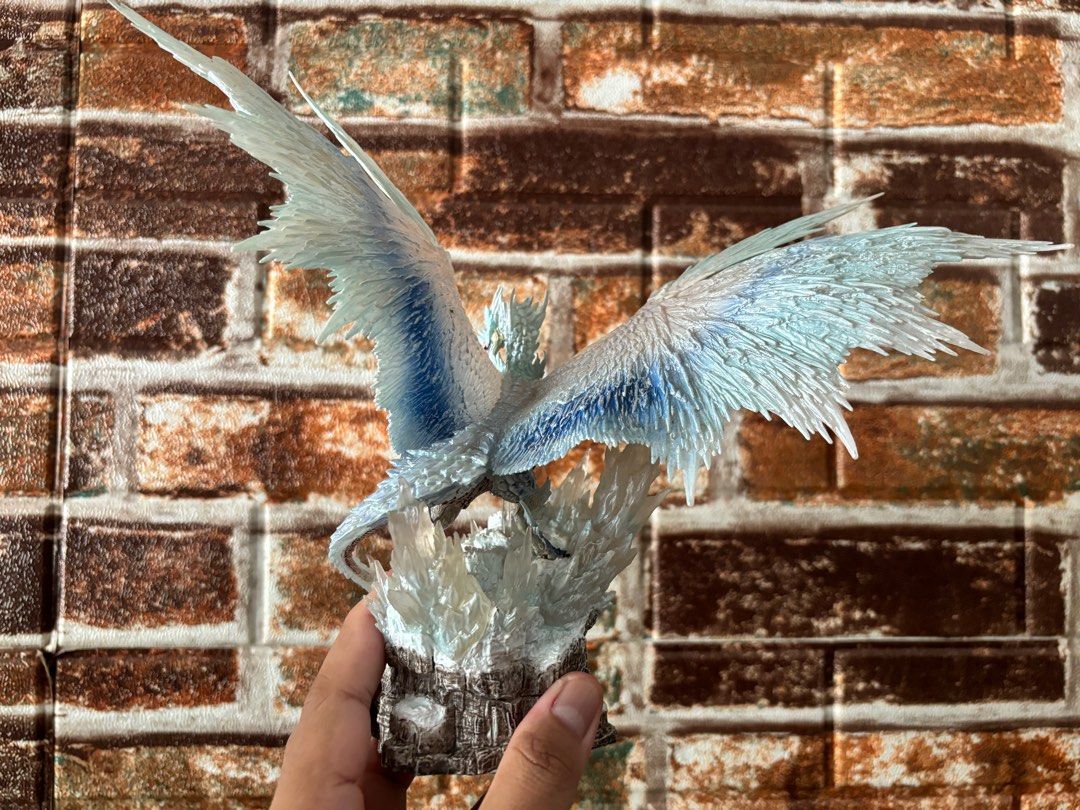 Velkhana Figure (Monster Hunter Iceborne), Hobbies & Toys, Toys & Games ...