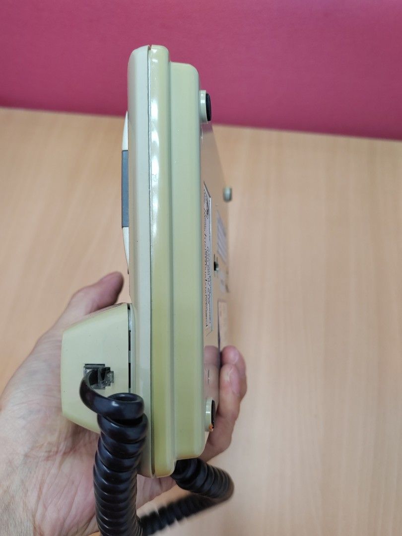 Vintage old telekom office phone, still in working condition, Mobile ...