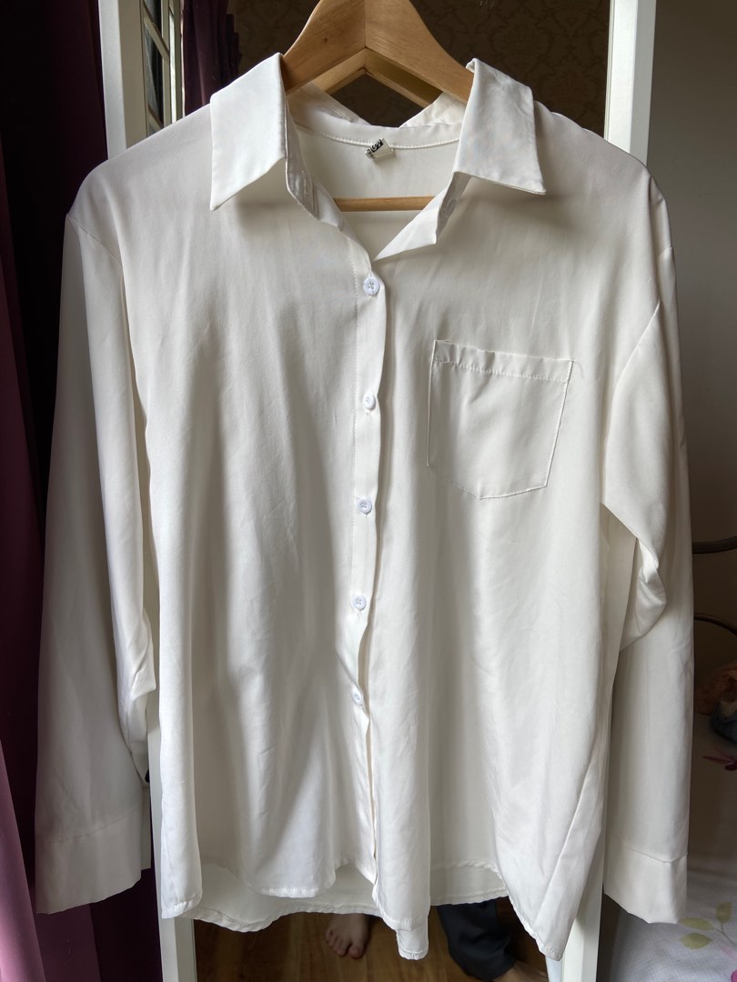 White button up, Women's Fashion, Tops, Longsleeves on Carousell