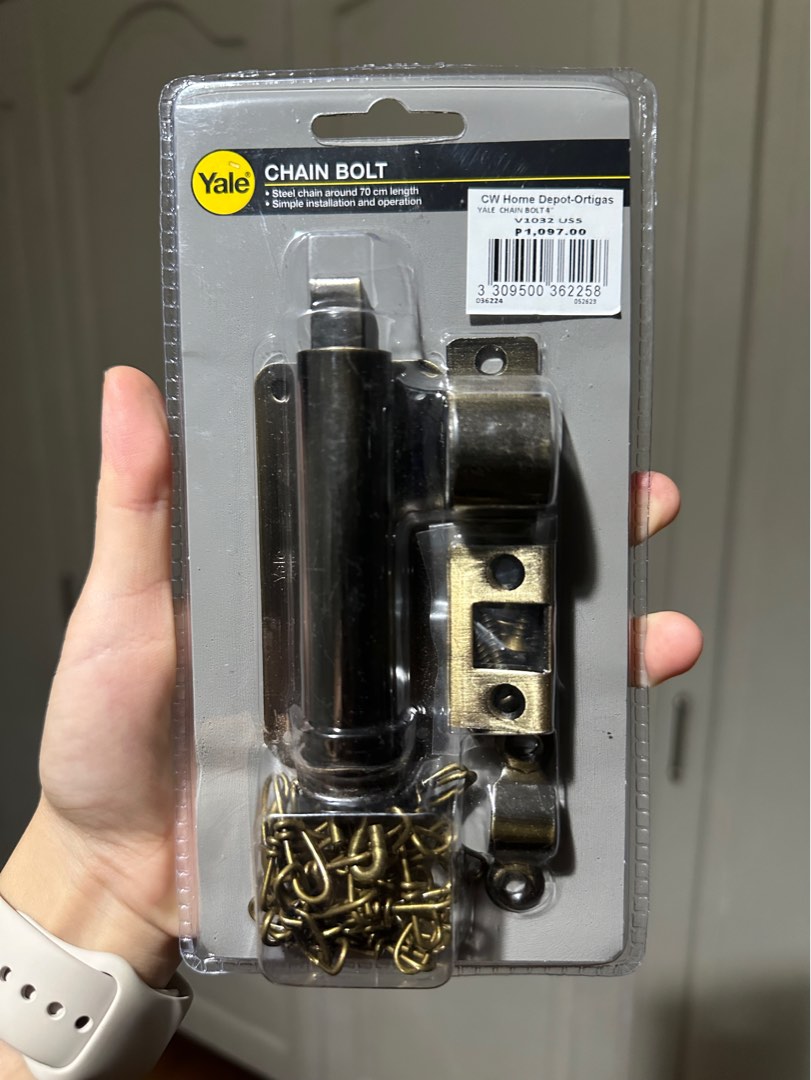Yale Chain Bolt (Brand New and Sealed), Furniture & Home Living ...
