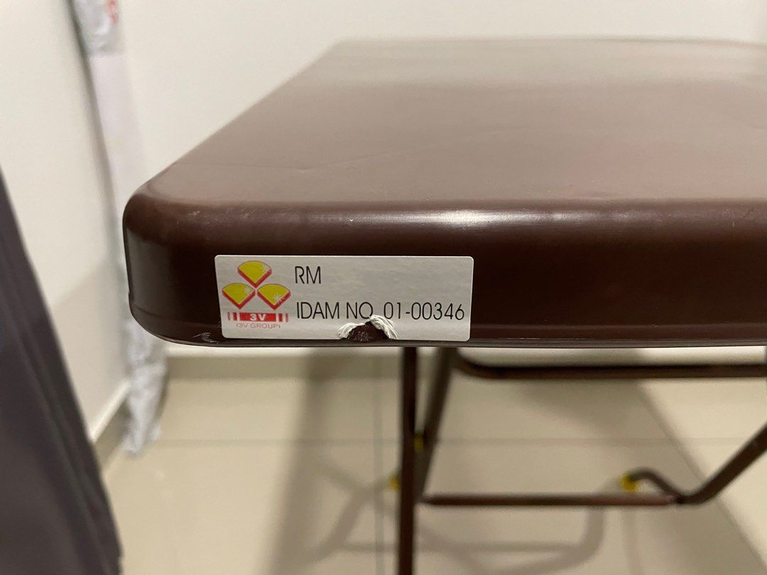 3V Folding Table Plastic 3x2 Feet, Furniture & Home Living, Furniture ...