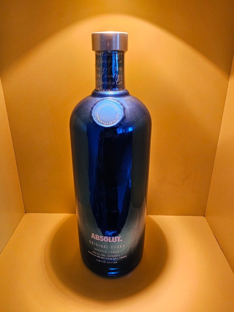 Absolut Vodka (Plain Blue), Food & Drinks, Alcoholic Beverages on Carousell