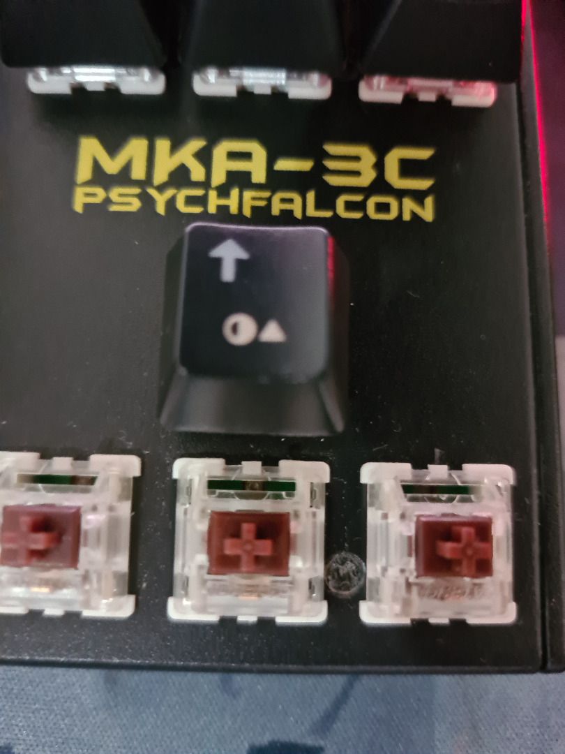 Armaggedddon MKA-3C (fitted with gateron brown switches) + FREE keycaps ...