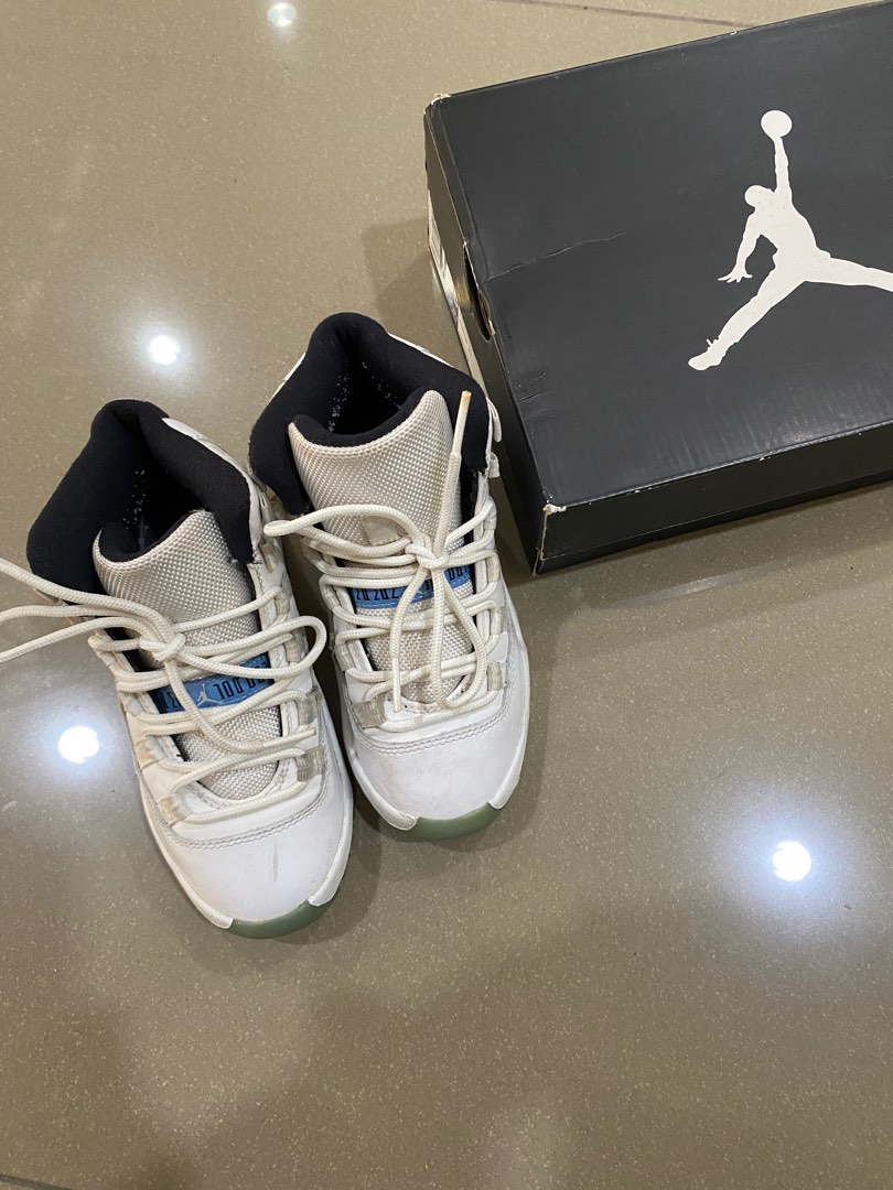 Authentic Jordan 11 Retro BO for kids EU 29.5, Babies & Kids, Babies ...
