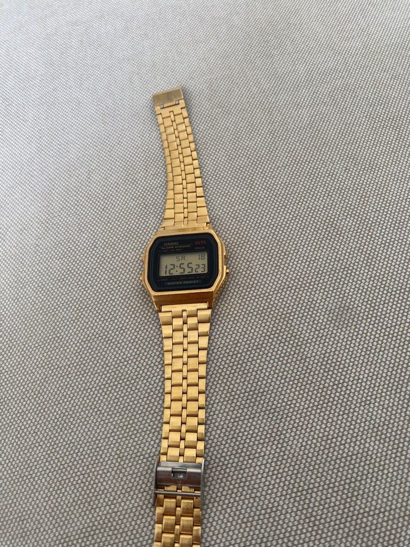 Casio retro A159, Men's Fashion, Watches & Accessories, Watches on ...