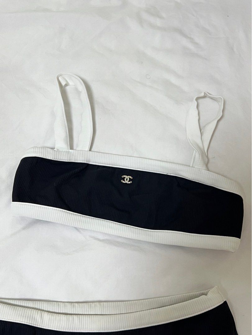 Chanel bikini set, 名牌, 服裝 - Carousell