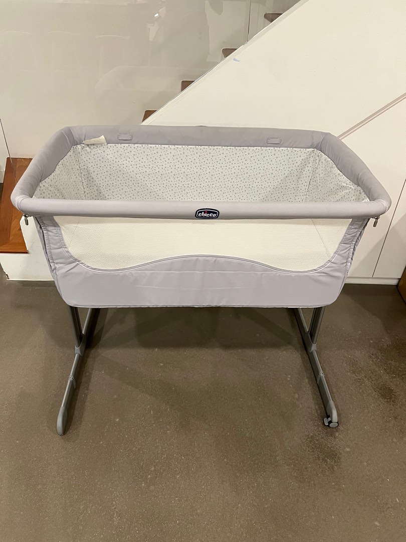 Chicco Next2Me Cot, Babies & Kids, Baby Nursery & Kids Furniture, Cots ...