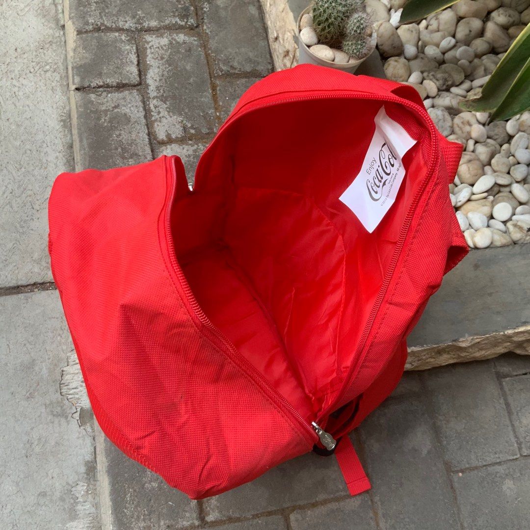 COCA COLA VINTAGE OFFICIAL JAPAN MERCH BACKPACK, Fesyen Pria, Tas ...