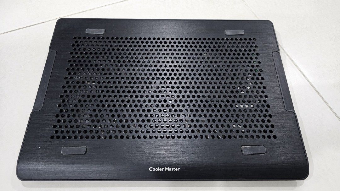 Cooler Master Notepal A200 Dual Fan Aluminium Laptop Cooling Pad, Computers & Tech, Parts ...