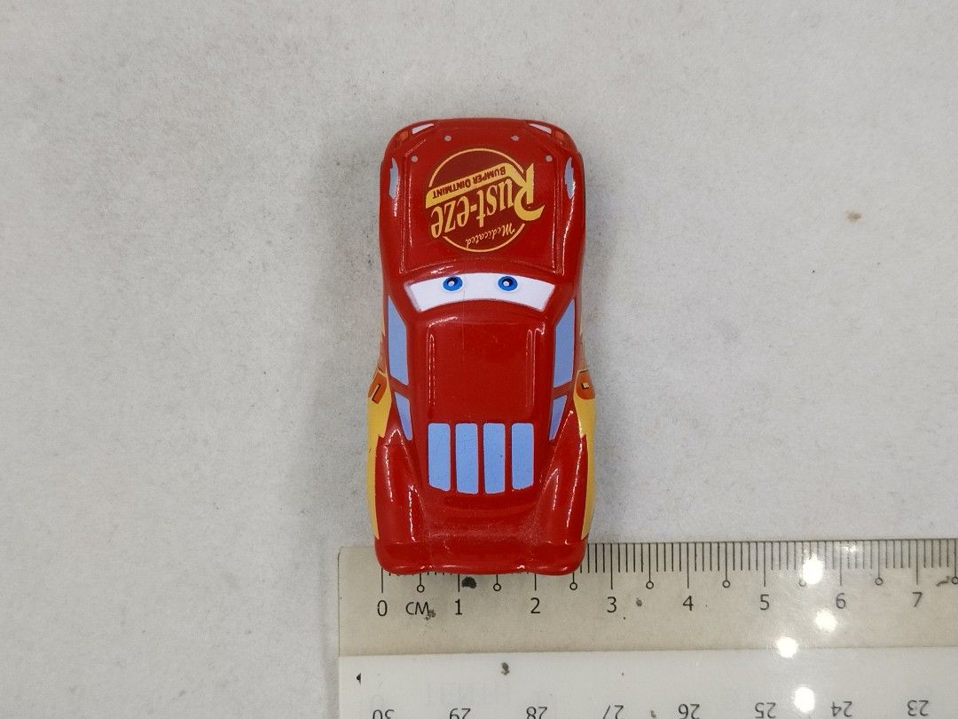 Disney Pixar - Cars - Lightning McQueen Miniatures Car, Hobbies & Toys ...