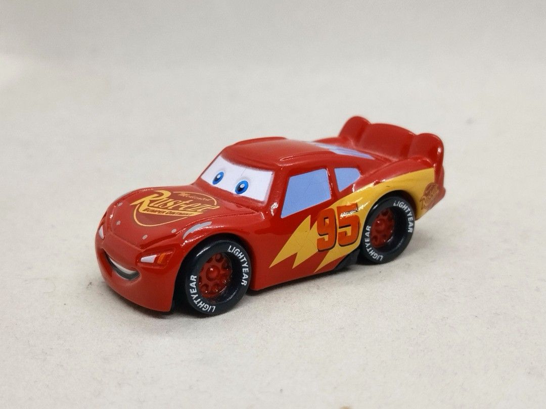 Disney Pixar - Cars - Lightning McQueen Miniatures Car, Hobbies & Toys ...