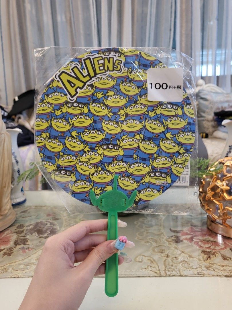 Disney/Pixar Toy Story Little Green Men Fan, Hobbies & Toys, Toys ...