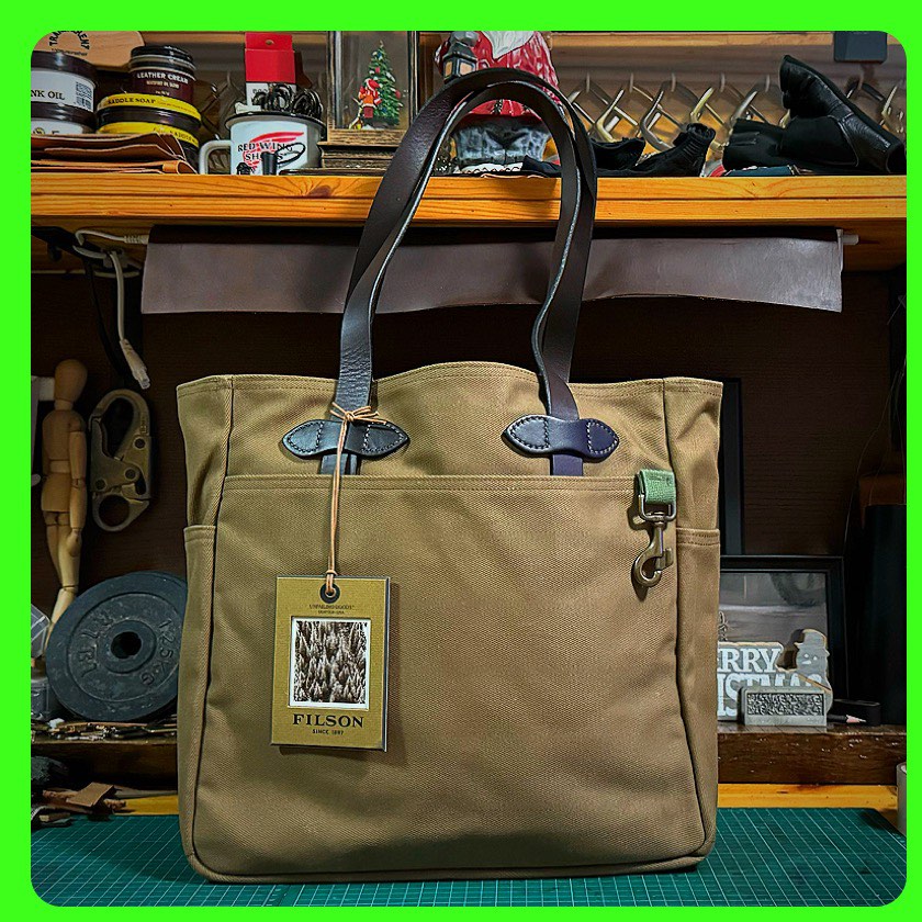 Filson Tote Bag, Men's Fashion, Bags, Belt bags, Clutches and Pouches ...