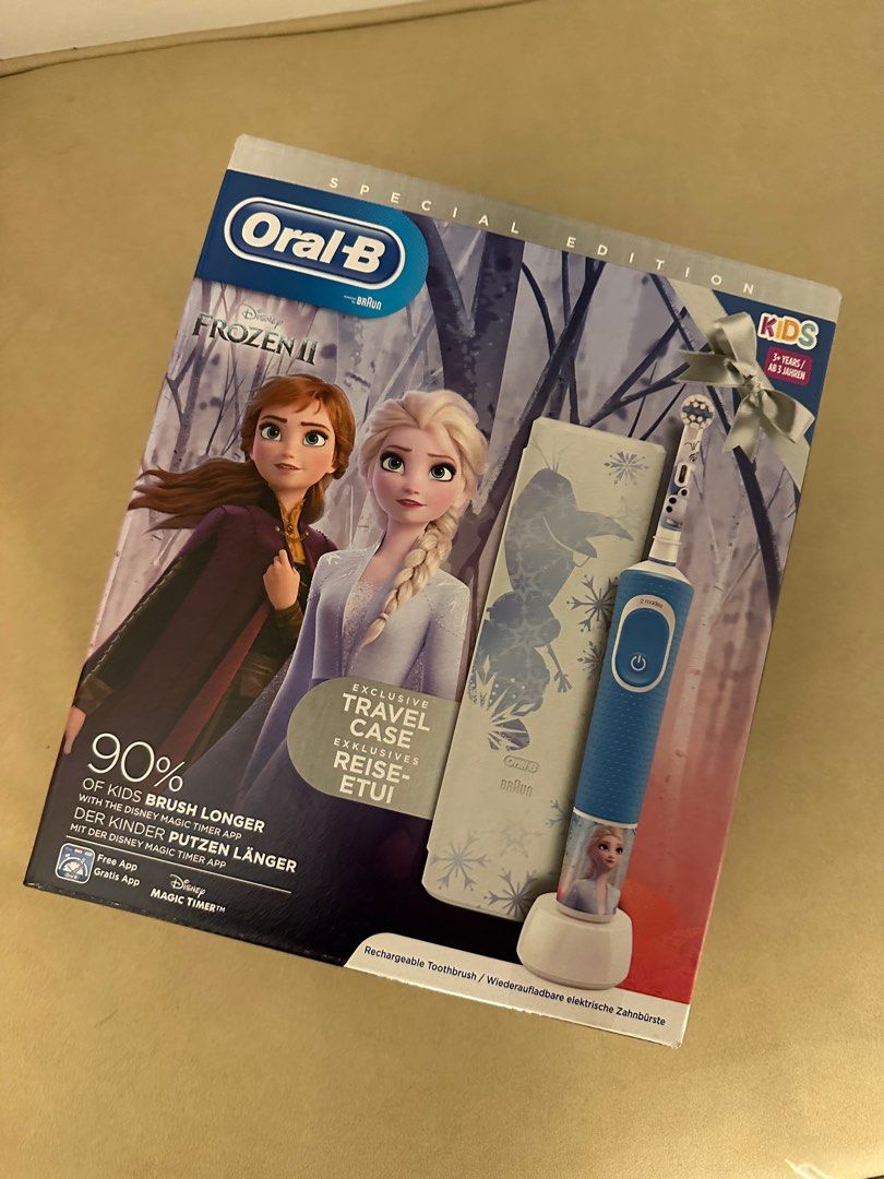 Frozen Oral B pro 100 Kids electric tooth brush with travel case ...