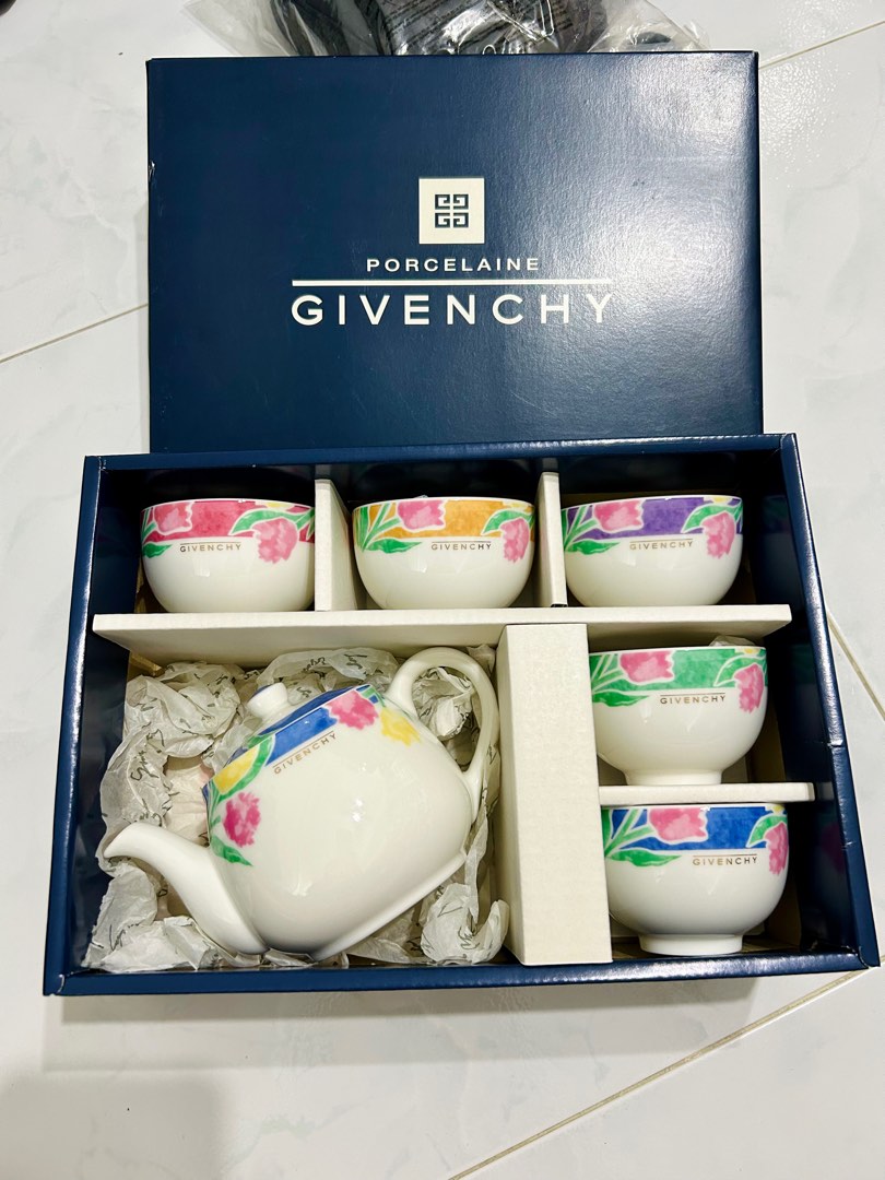 Givenchy Teapot set, Furniture & Home Living, Kitchenware & Tableware ...