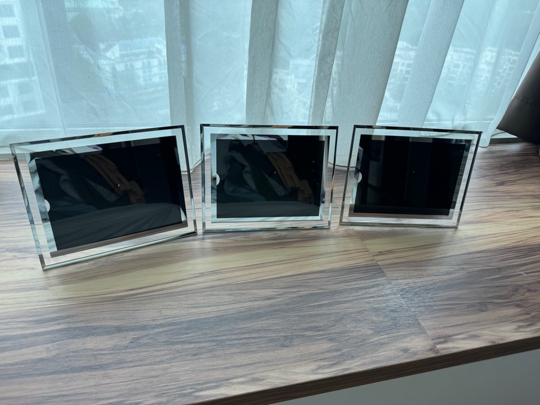 Glass photo frame (6R), Furniture & Home Living, Home Decor, Frames ...