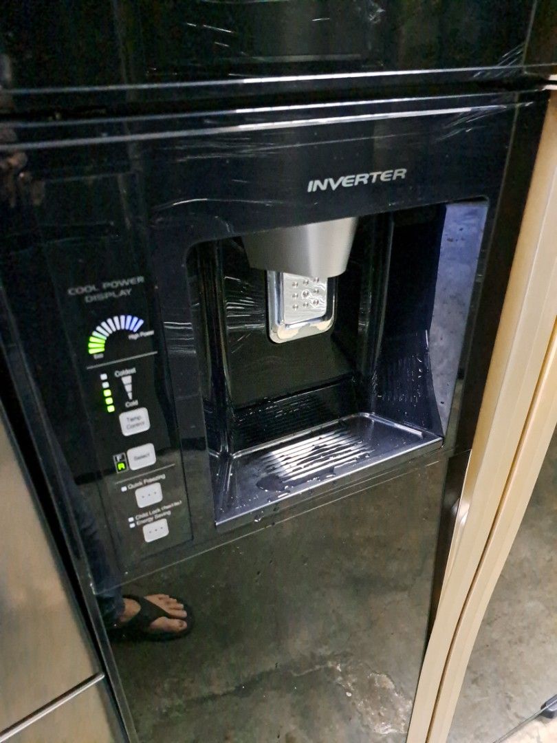 Hitachi glass door Refrigerator Fridge inverter 540L net warranty ...