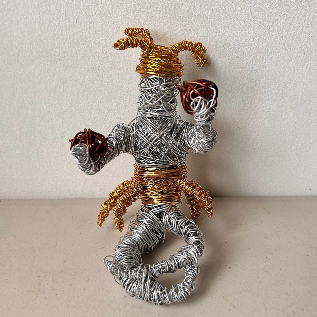 Juggling Man Sitting Wire Sculpture Home Decor Handmade DIY Table ...