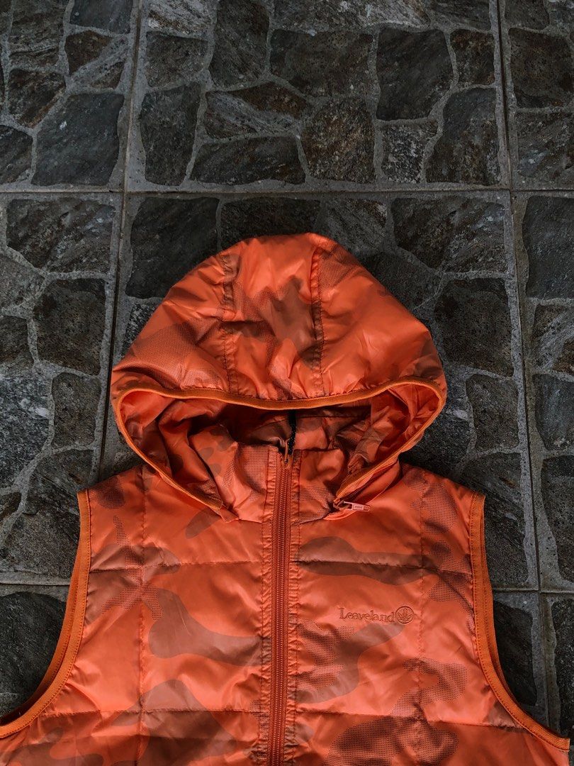 Leaveland puffer vest, Men's Fashion, Coats, Jackets and Outerwear on ...