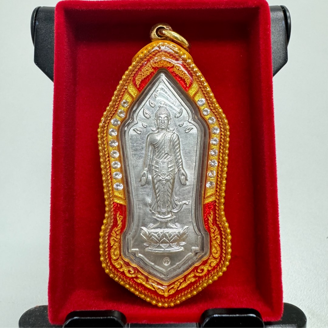 LP Sunit Phra Perdlok KYF 开运佛, Hobbies & Toys, Religious Items on Carousell