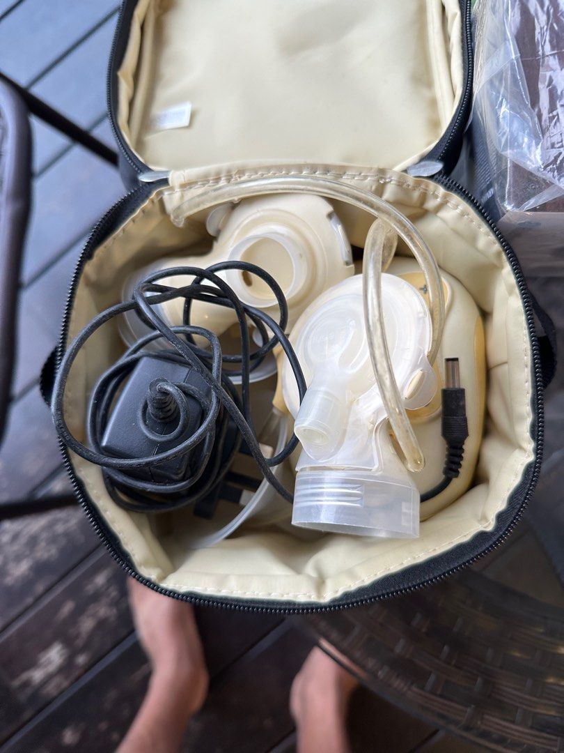 Medala breast pump, Babies & Kids, Nursing & Feeding, Breastfeeding ...