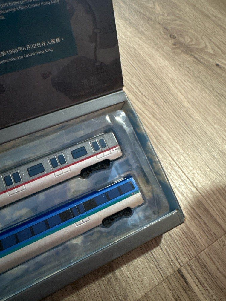 MTR Train Model Collectible, Hobbies & Toys, Memorabilia & Collectibles ...