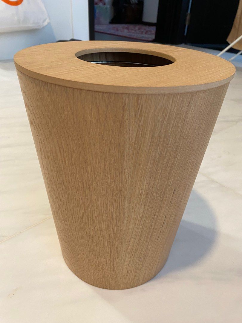 MUJI DUST BIN WITH WIRE FRAME Oak veneer / round, Furniture & Home ...