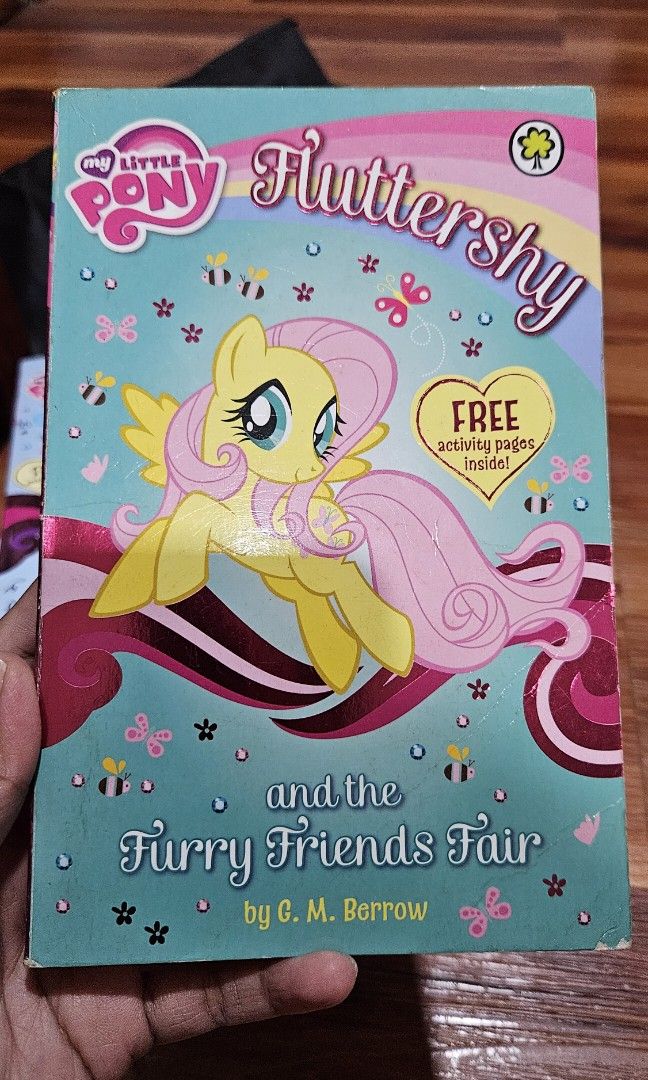 My Little Pony Books, Hobbies & Toys, Books & Magazines, Children's Books on Carousell