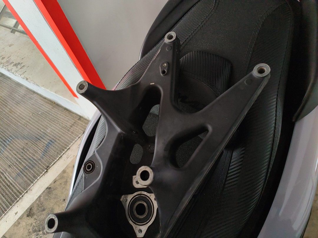 Nmax v2 swingarm, Motorcycles, Motorcycle Accessories on Carousell