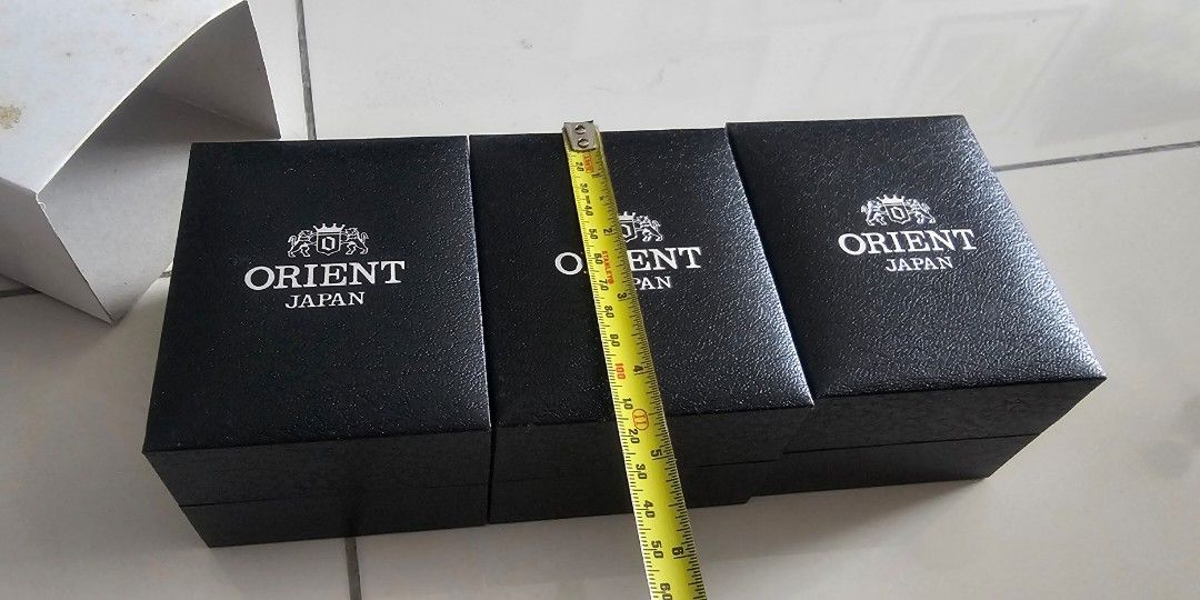 Orient watch box, Men's Fashion, Watches & Accessories, Accessory ...