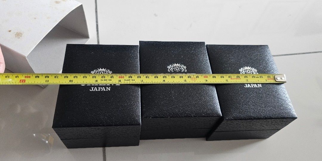 Orient watch box, Men's Fashion, Watches & Accessories, Accessory ...