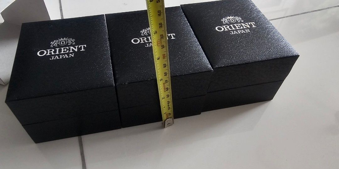 Orient watch box, Men's Fashion, Watches & Accessories, Accessory ...