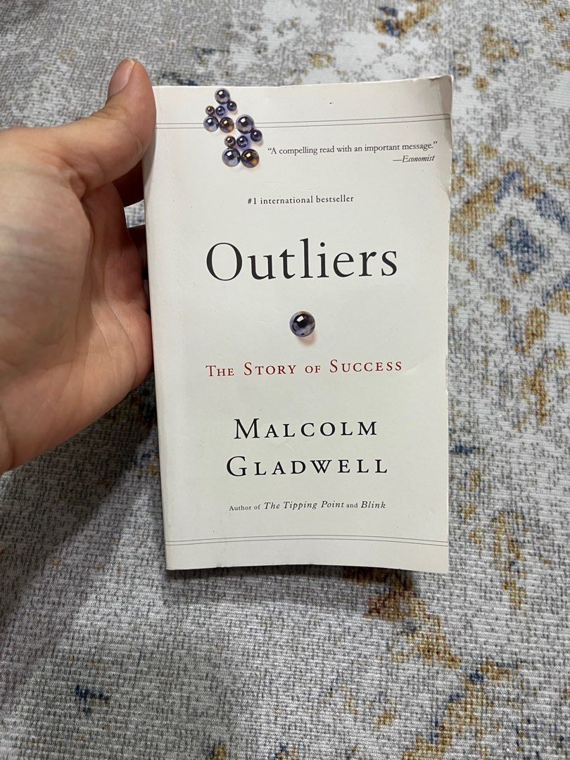 Outliers The Story of Success, Hobbies & Toys, Books & Magazines ...