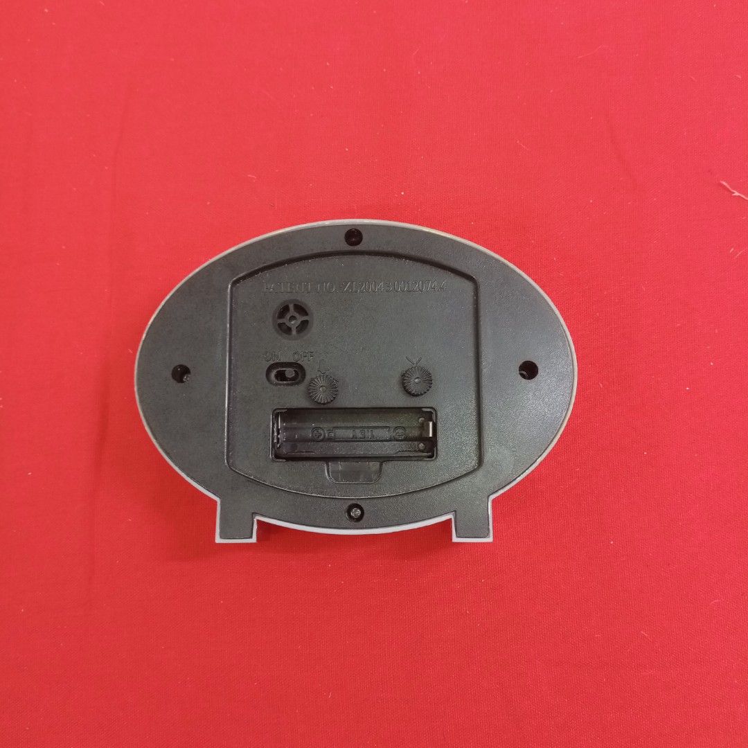 Oval tabletop alarm clock from UK for 245 *W67, Furniture & Home Living ...