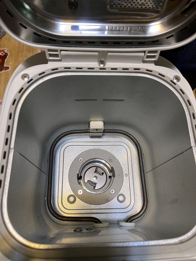 Panasonic SD-PM107, 家庭電器, 廚房電器, 麵包機 - Carousell