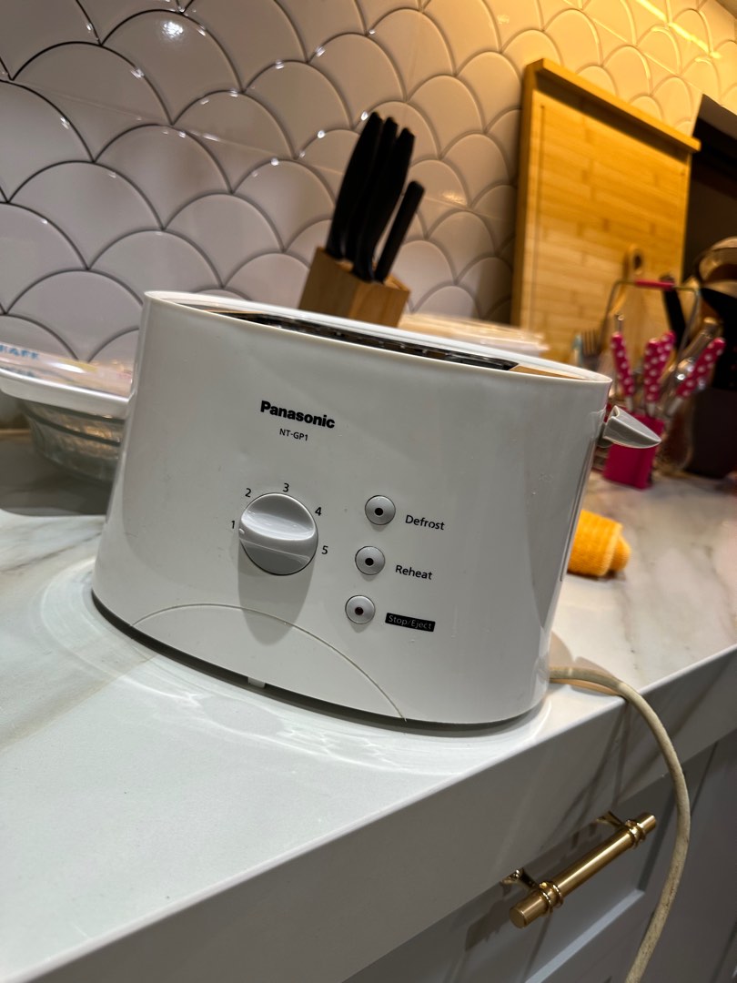 Pembakar Roti Panasonic, Furniture & Home Living, Kitchenware ...