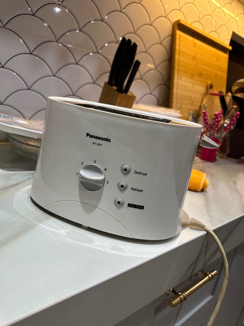 Pembakar Roti Panasonic, Furniture & Home Living, Kitchenware ...