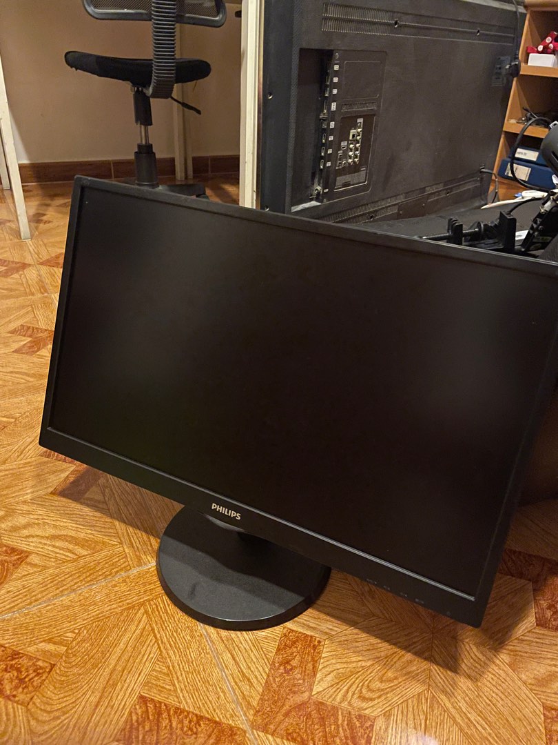 Phillips 24 inch IPS Monitor, Computers & Tech, Parts & Accessories ...