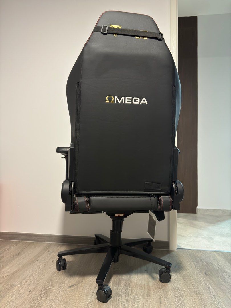 Secretlab Omega 2020 Stealth Gaming Chair, Furniture & Home Living ...