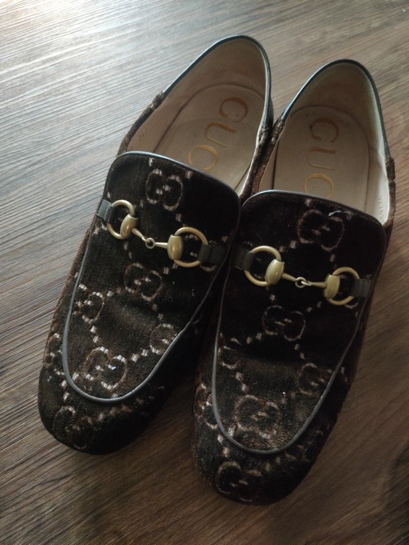 Sepatu Gucci Authentic, Fesyen Wanita, Sepatu di Carousell