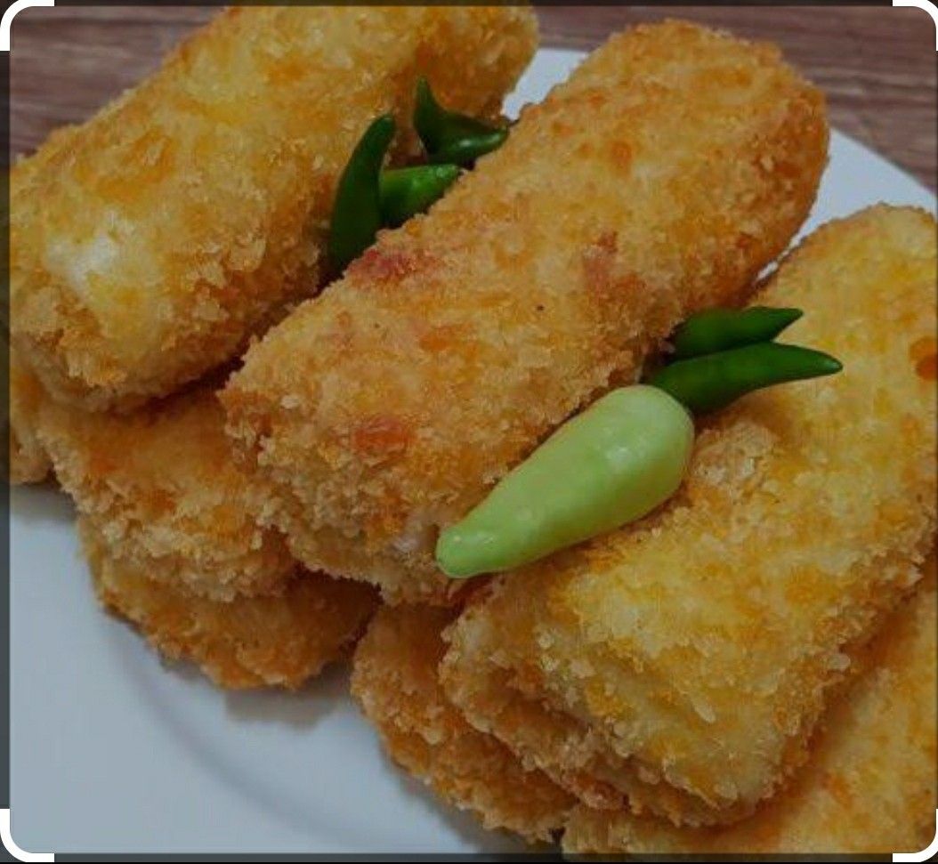 snack ( risoles, pastel, bakwan sayur, martabak telur), Makanan ...