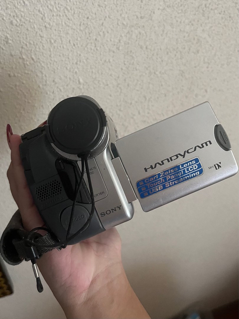 Sony DCR-HC15 NTSC, Photography, Video Cameras on Carousell