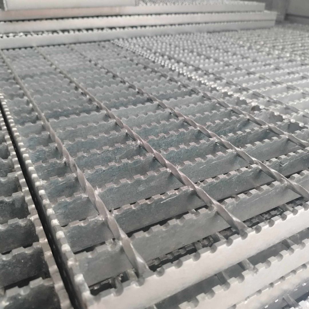 Steel Gratings, Commercial & Industrial, Industrial Equipment on Carousell