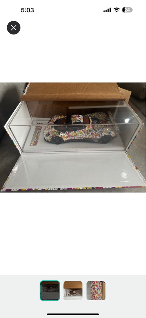 Takashi Murakami Flower 1/18 1:18 Pagani Zonda F Sunflower with Glow in ...