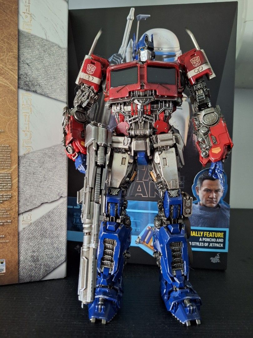 Threezero Optimus Prime DLX Cybertron Transformers fanstoys, Hobbies ...